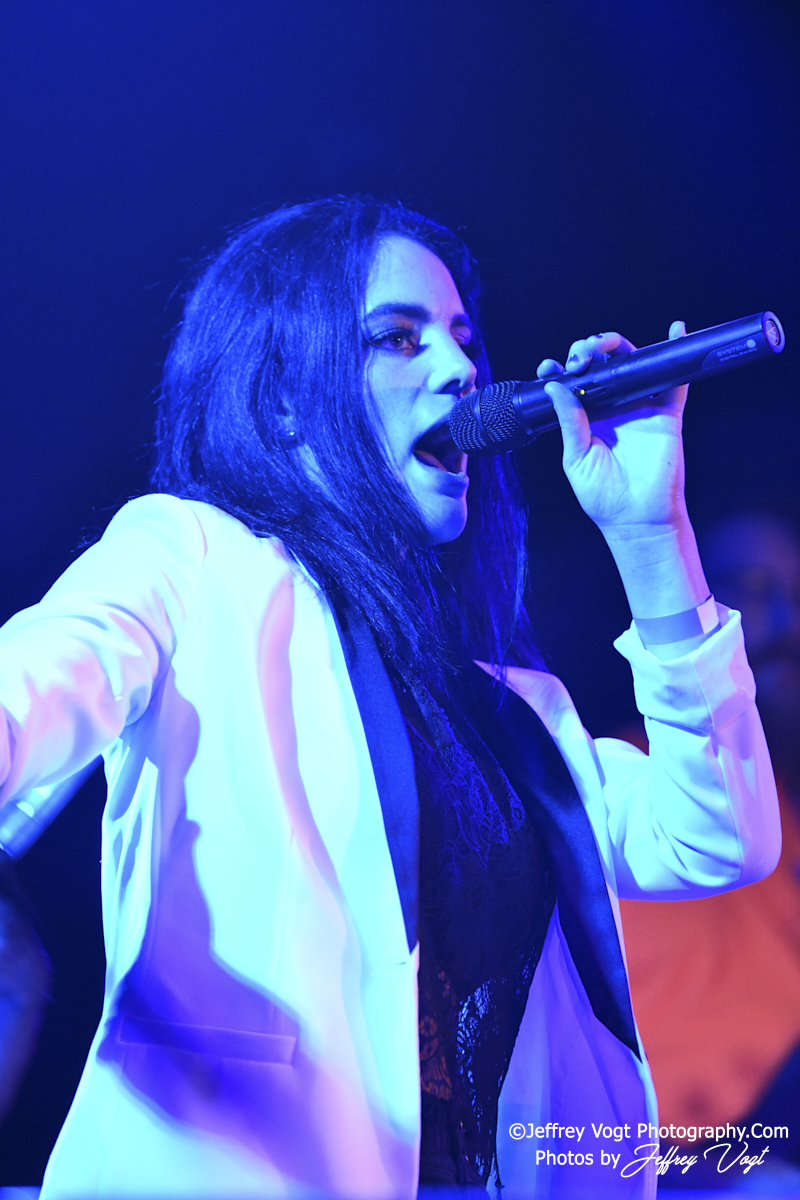 Cat Janice, at Black Cat, Washington DC. - Jeffrey Vogt Photography